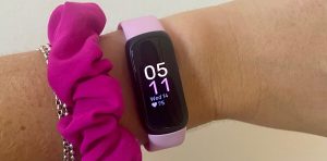 How to Adjust Fitbit Time: A Complete Guide - Wearable Technology Life
